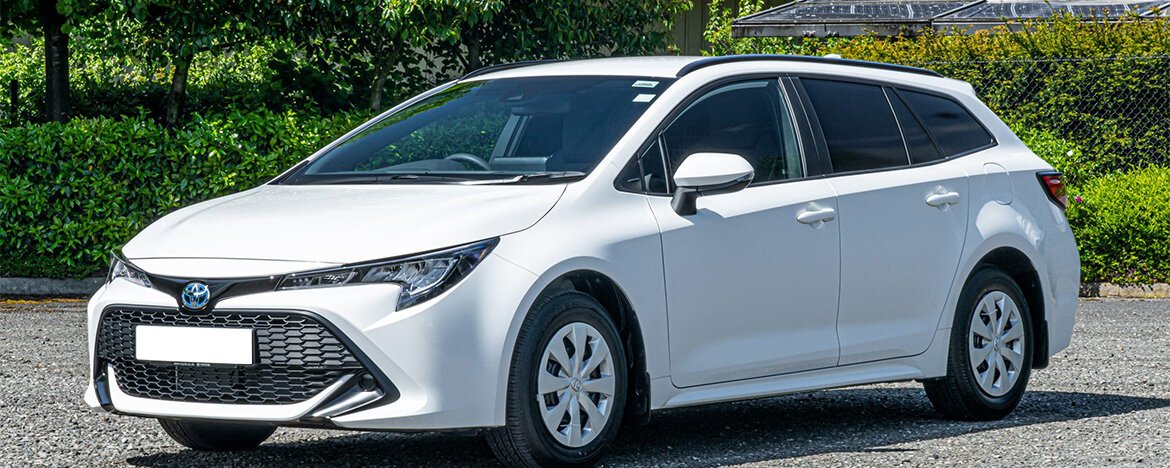 4 of the most famous car-derived vans | Carparison